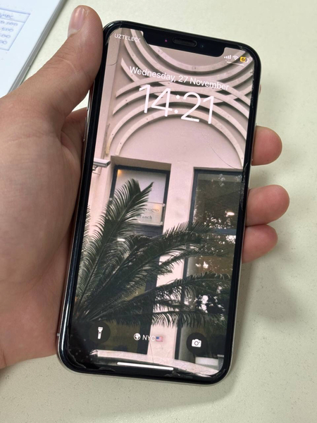 iPhone X 64 gb white