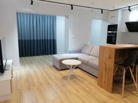 Kosmonavtov 2/4/4 Kirpich Remont Yevro Orientir : Korzinka 60 m2