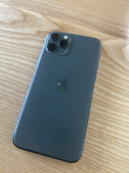 Iphone 11 pro aybi yo’q