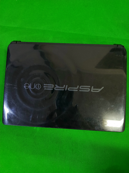 Нетбук на запчасти Acer Aspire One