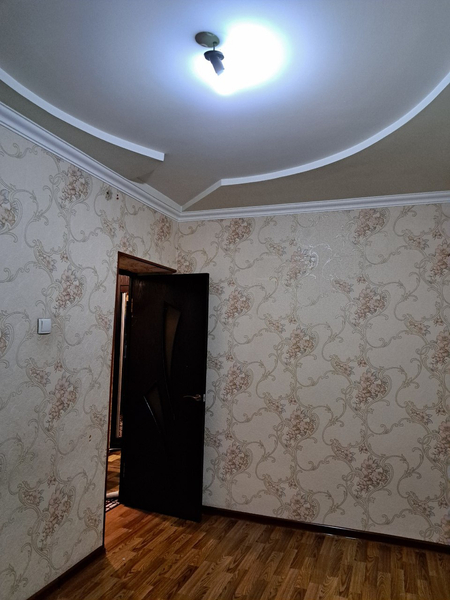Мирабадский район Куйлюк Массив 1 3/4/4 с ремонтом 72м²