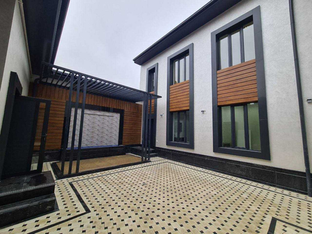 Продается Евро дом Ориентир: Улица Шастри  480м2