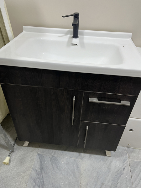 Продам раковину (Китай) 80см