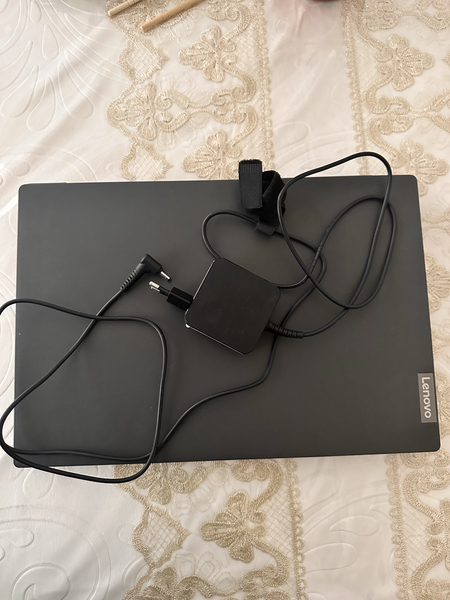 Ноутбук Lenovo