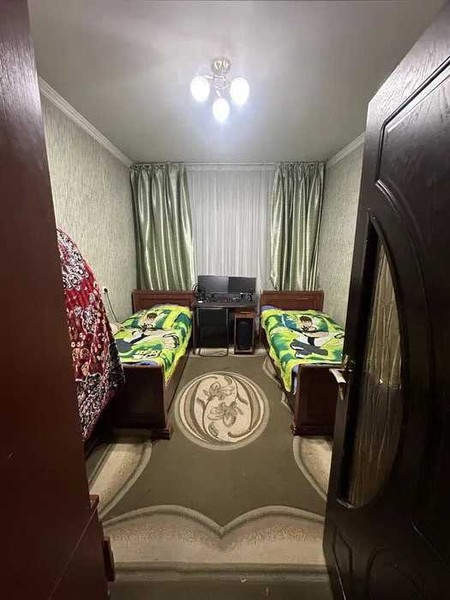 СЕБЗОР 3/2/5. Супер локация. 73м2. Балкон 2*6. Метро 500м.