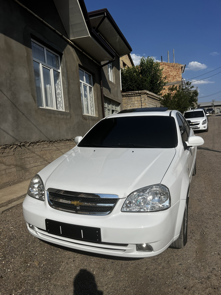 lasetti 1,8 ideal 3 pozitsa kraska tozza