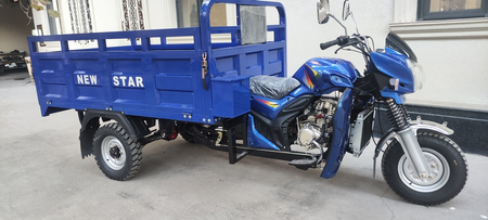 New star motoroller sotiladi