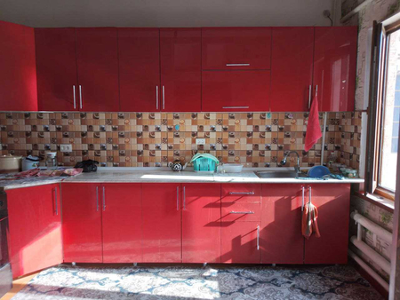 Kottejda xona talaba qizlarga beriladi. СДАМ КОМНАТУ