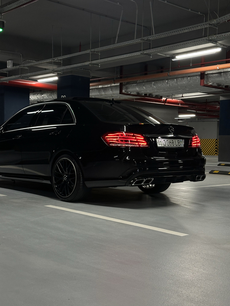 Mercedes E300 W212 (restyling)