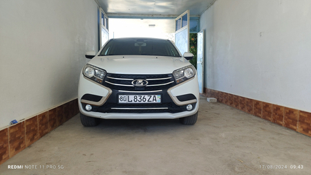 LADA X-RAY sotiladi