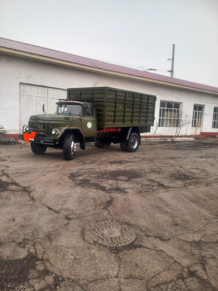 Zil 131 sotiladi