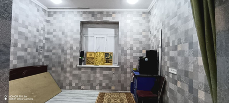 Qirariqdan kirganda, samarqand maxallada 10sotok 5 xonaly uy sotladi