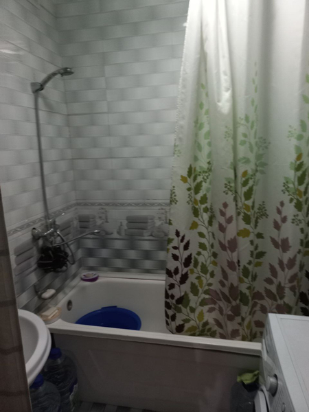 Kvartira sotiladi Bobur ko'cha