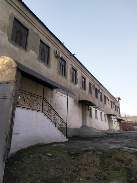 Аренда офиса Яккасарайский р-н, более 600м.2
