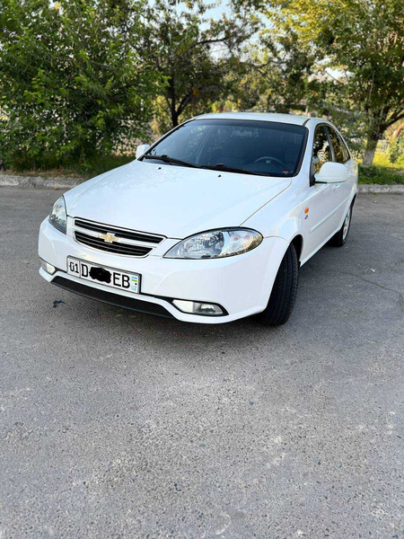 Chevrolet Jentra
