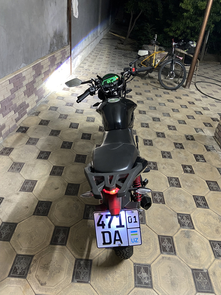 Lifan yengi holata
