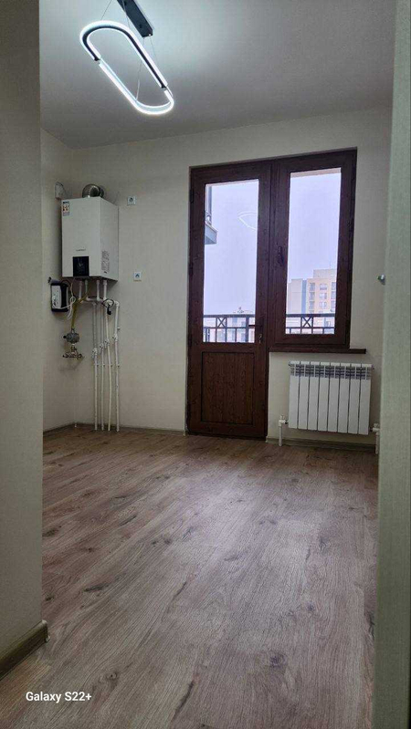 Продаётся 2 комнатная, Олмазор Сити, 156720