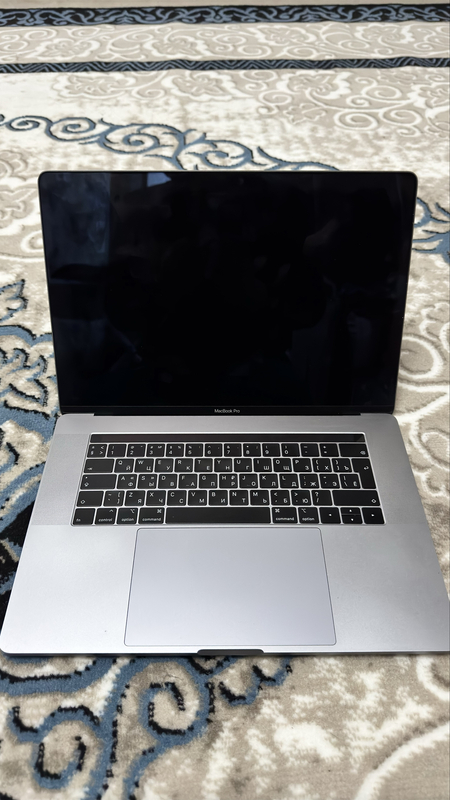 MacBook pro 2019