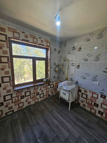 2 хоналик 4 этаж центральная аптека