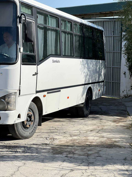 Isuzu Avtobus Sotiladi/ Исузу Автобус сотилади