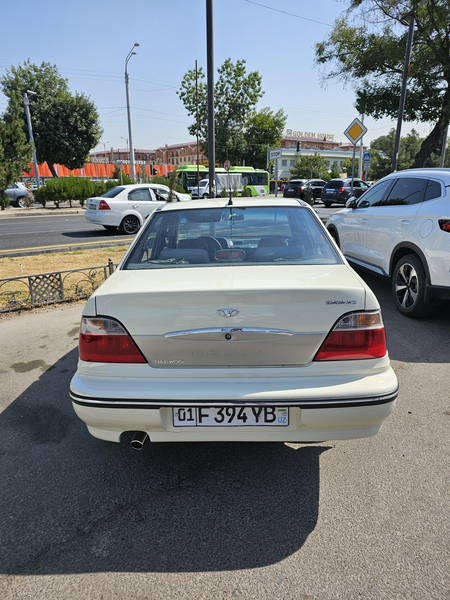 Сдам в аренду  Нексия 1 2007 ( Метан Газ)