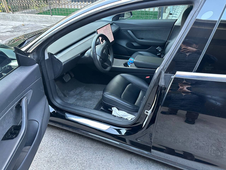 Tesla model 3 long range
