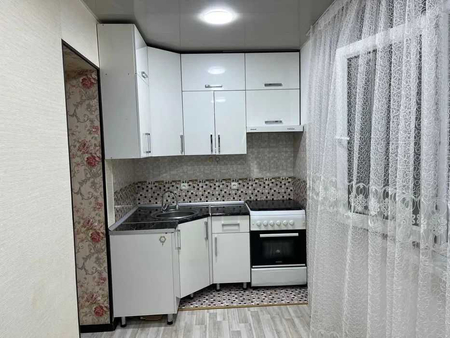 Продаётся квартиры в Ташкенте проспект А.Темура,3/4/4, Юнусабад(J2782)
