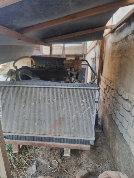 Generator sotiladi 30 kv