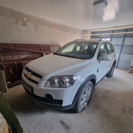 Captiva 1 sotiladi. 3.2 motor.