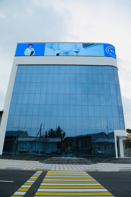 Большой выбор LED экранов, поставка и установка под ключ.