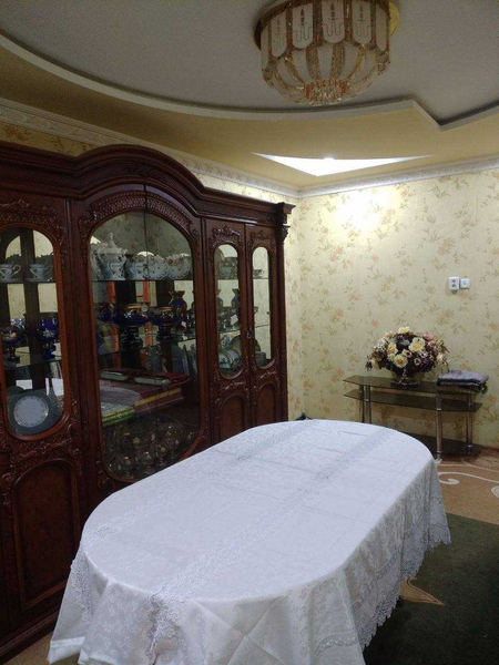 ПРОДАЕТСЯ квартира Гулобод Ц26 Хотам мойка 3/1/4 70м2