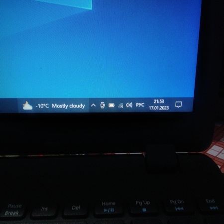 Acer notebook sotiladi