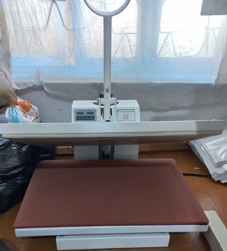 Termo press.  60×40 razmer. Xolati ideal.
