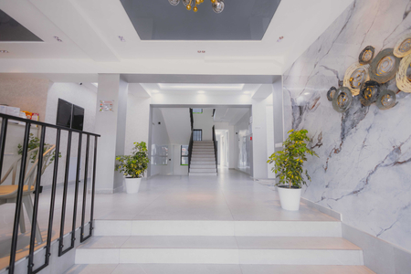 Барча шароитларга эга қулай мехмонхона (BeshChinor Hotel)