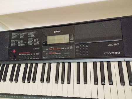 Синтезатор CASIO  CT -  X 700