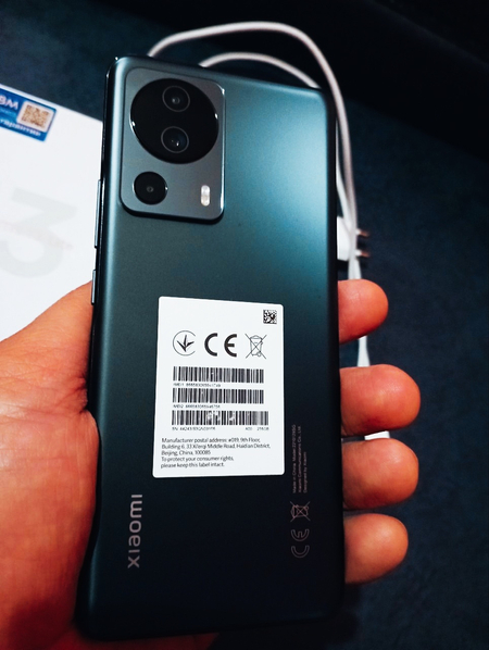Xiaomi 13 Lite  8,0 + 8,0  Ram 256 Gb