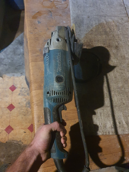 Makita 230 talik orginal balgarka