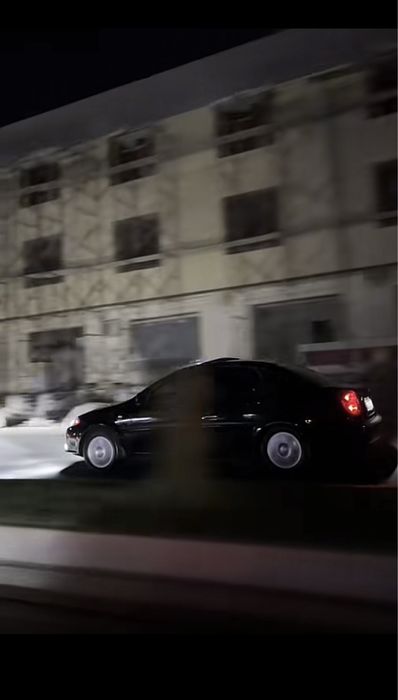Jentra laska 3 p avtomat