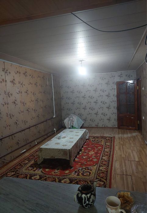 Продаю 3 комнатную каартиру Чиланзар -9