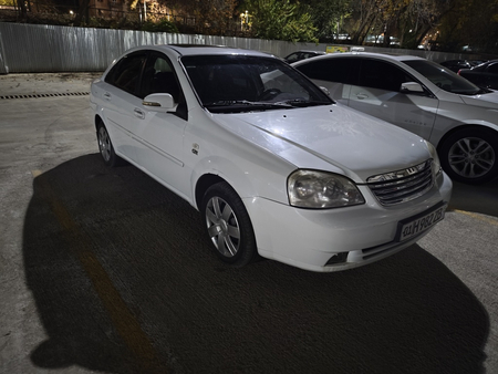 Lacetti sotiladi / Продается Лачетти