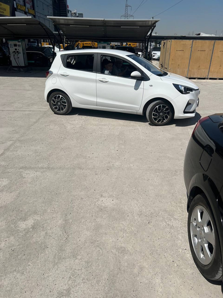 Продам Changan benben e star