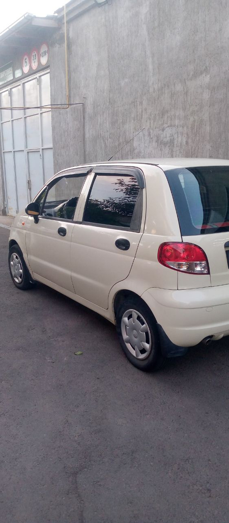 Matiz miks 2010  yaxsh moshina