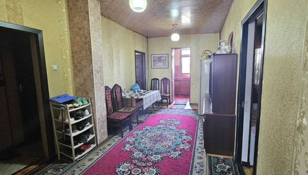 Продаётся квартиры 4/5/9 на Юнусабадском районе 13-й квартал (J2410)