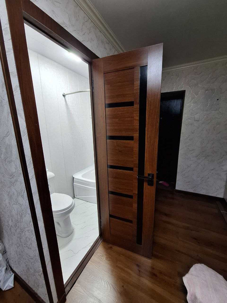 Продам 1 комнатая 20 кв.м. в общежитии Ботанический сад