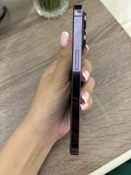 Iphone 14 pro срочно продаетса