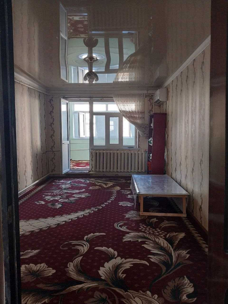 Uy sotiladi 3 xonali