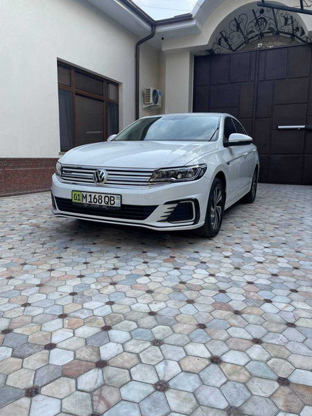 Volkswagen E-Bora
