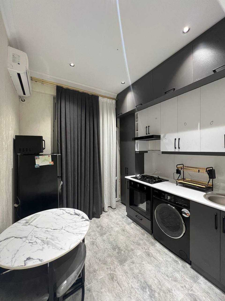 Срочно продается 2/9/11 квартира 42 м² ЖК \\\
