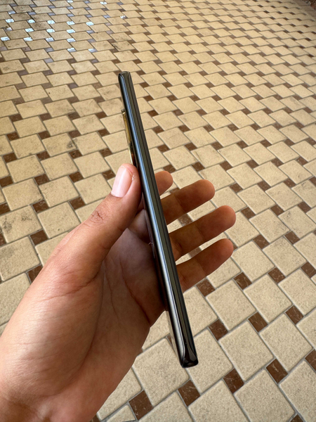 Honor X9b 12/256 гб в идеальном состоянии (почти новый) с коробкой док