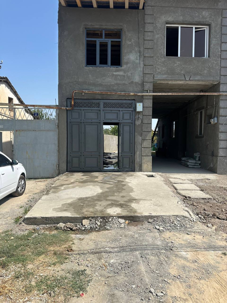 Sergili 4 da hovli sotladi